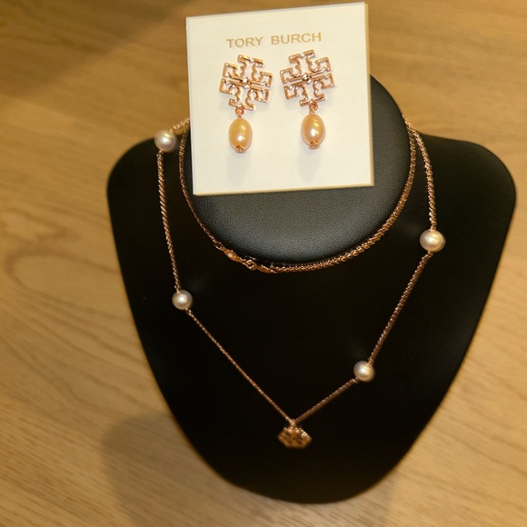 Tory Burch | Jewelry | Tory Burch Rose Gold And Pearl Jewelry Set ...